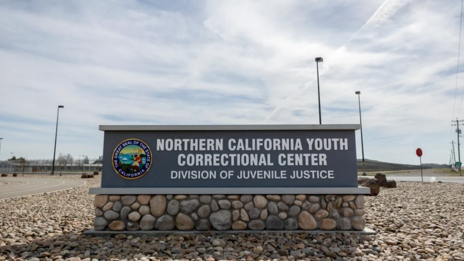 State’s juvenile prison workers score $50,000 bonuses | cbs8.com
