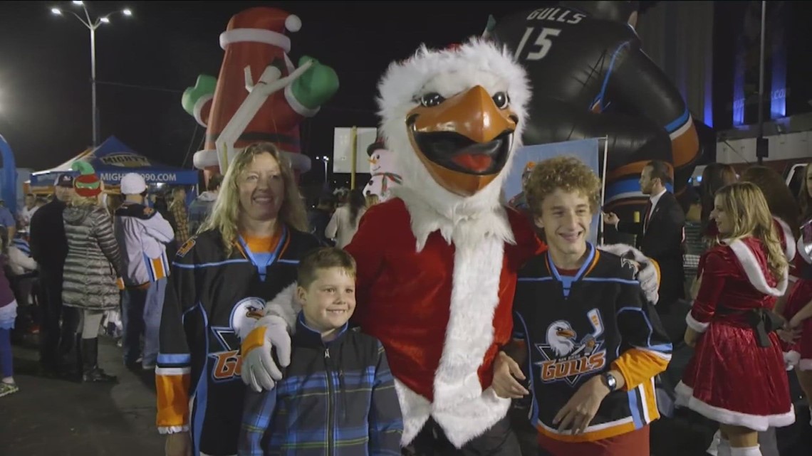 SD Gulls Winter Wonderland game preview | cbs8.com