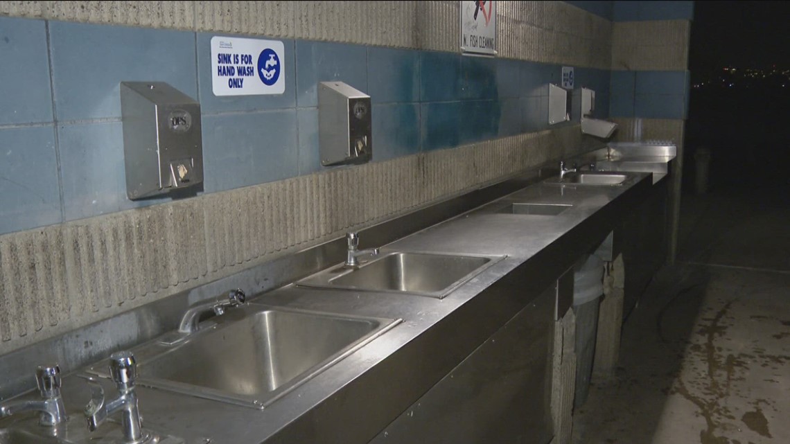 Accessible public restrooms in San Diego | cbs8.com