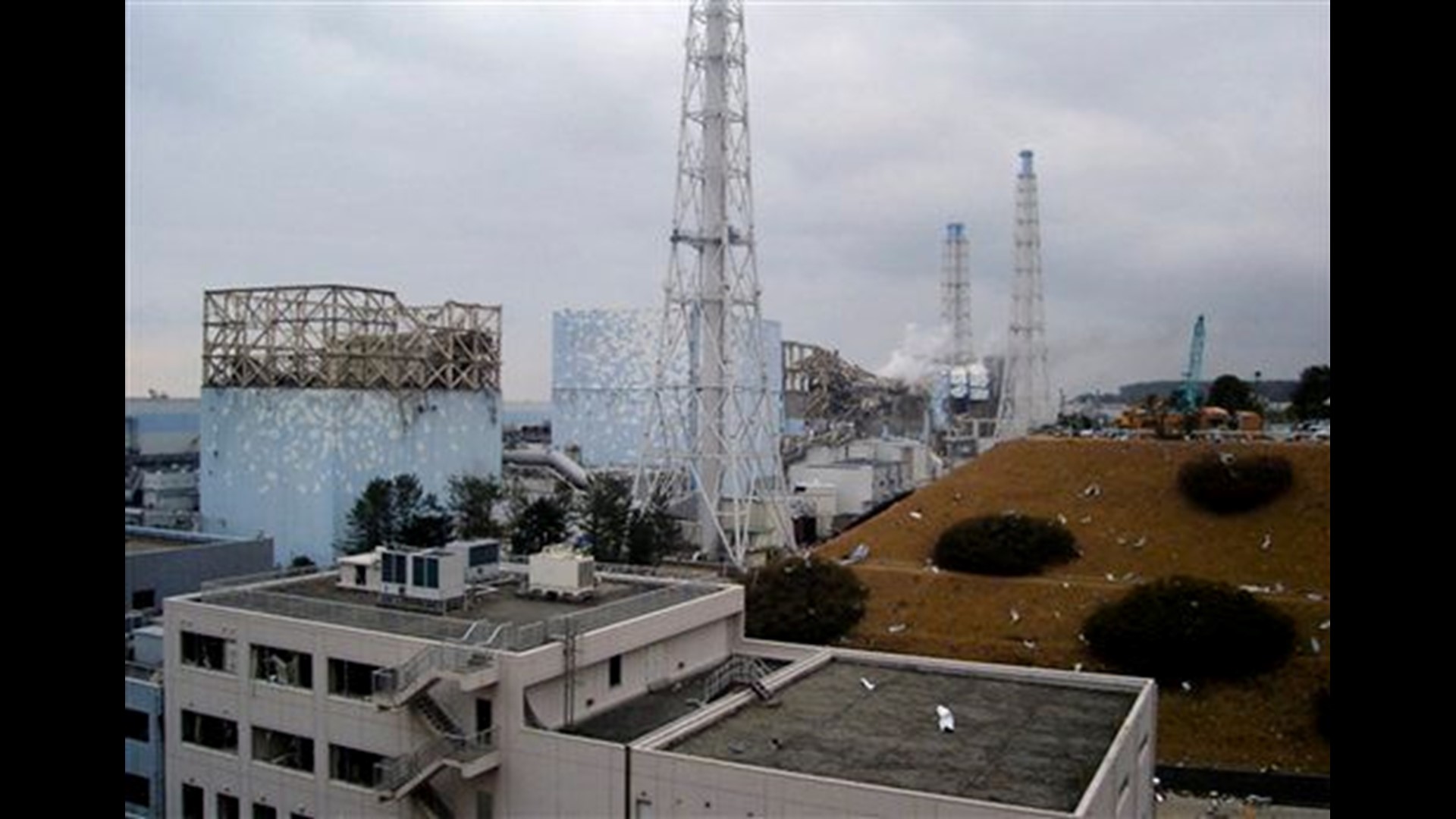 End to Japan nuke crisis is years, a fortune away | cbs8.com