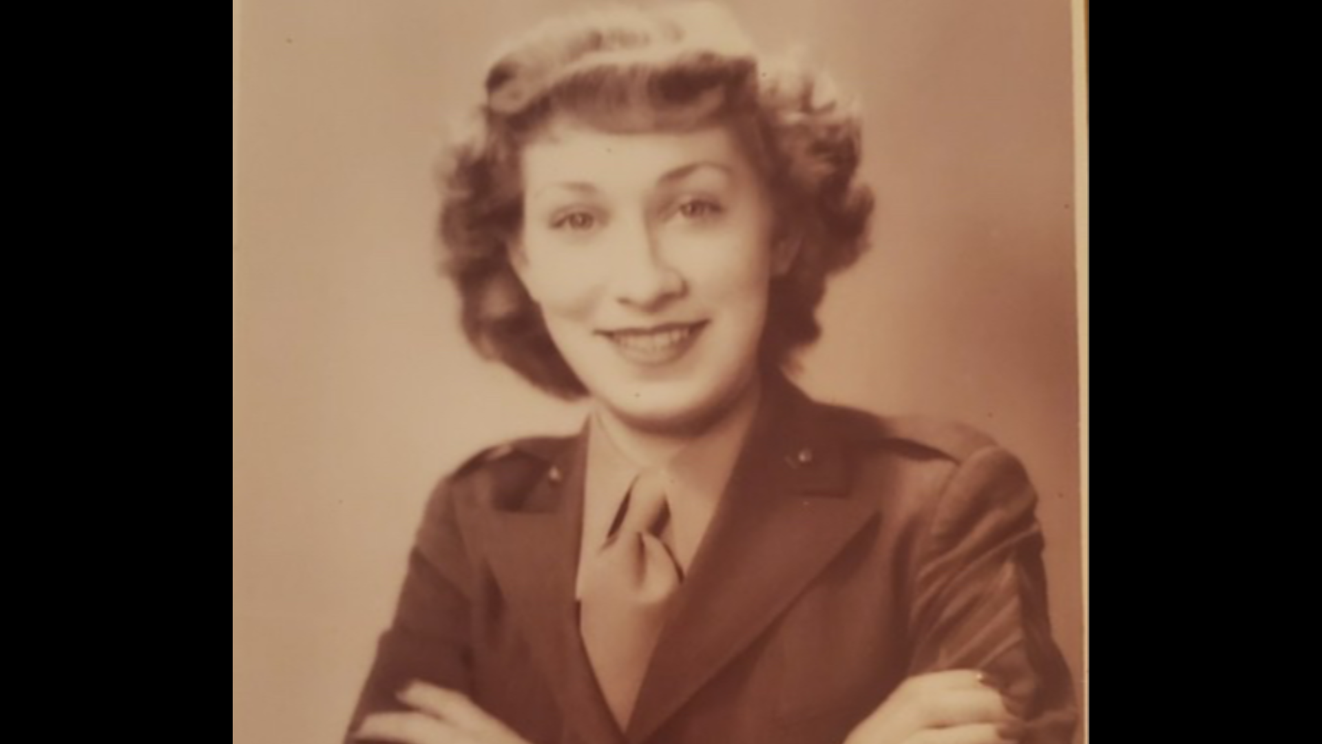 Honoring the passing one of America's first female Marines | cbs8.com