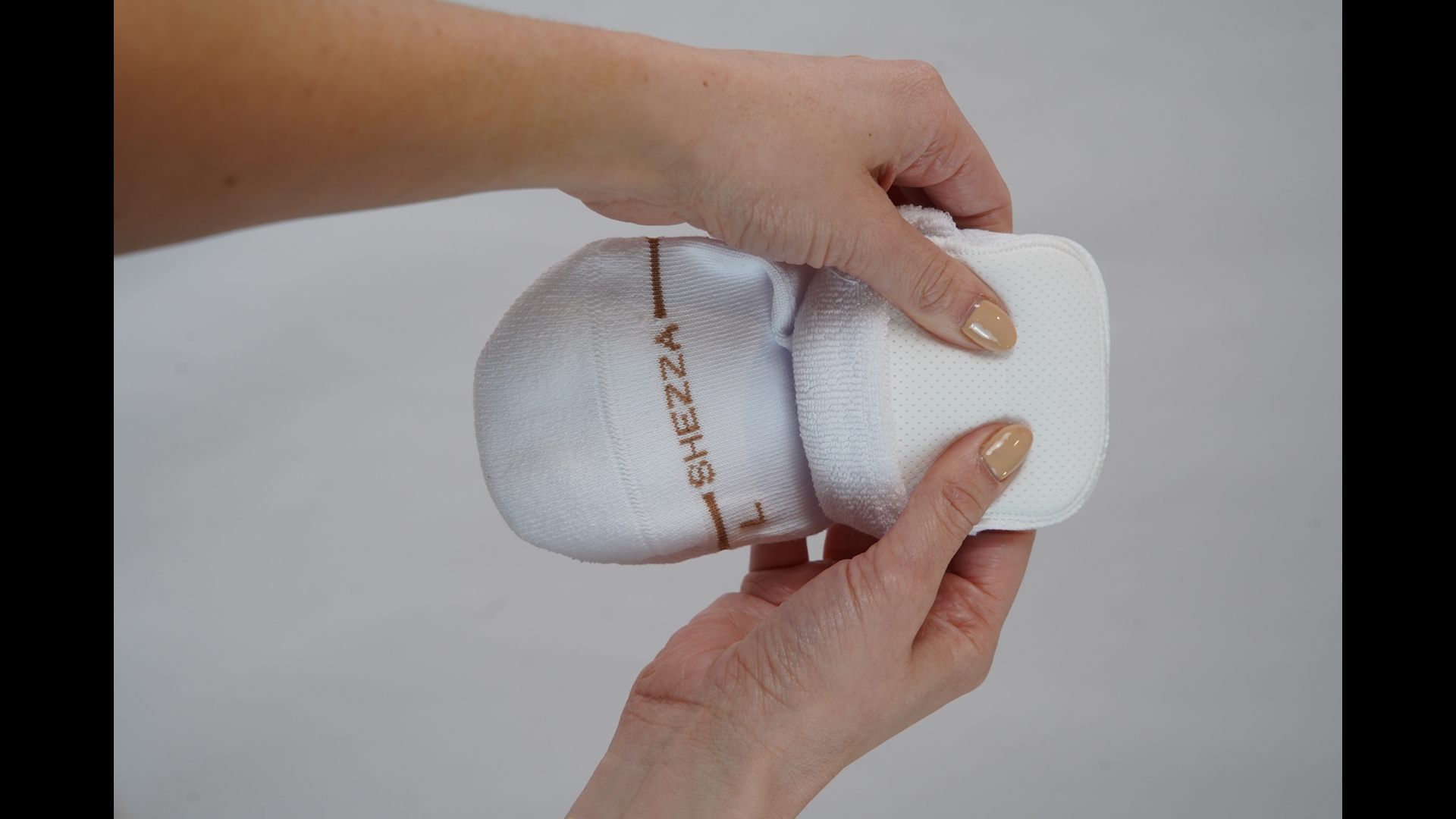 Shezza Socks | An invention that battles blisters on heels | cbs8.com