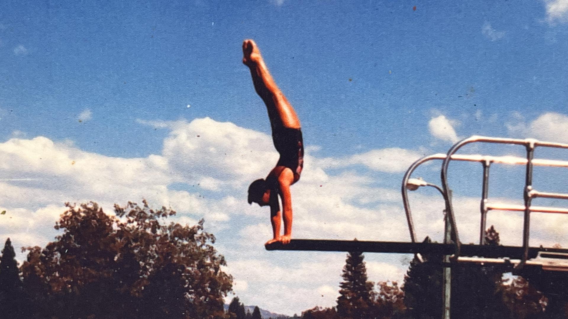 'Handstand Grandma': 92-year-old Carlsbad woman defies age with ...
