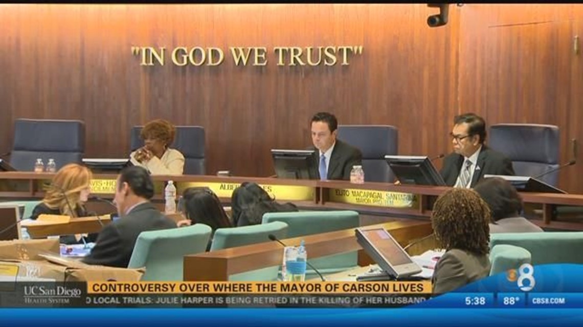 Controversy over where the mayor of Carson lives | cbs8.com