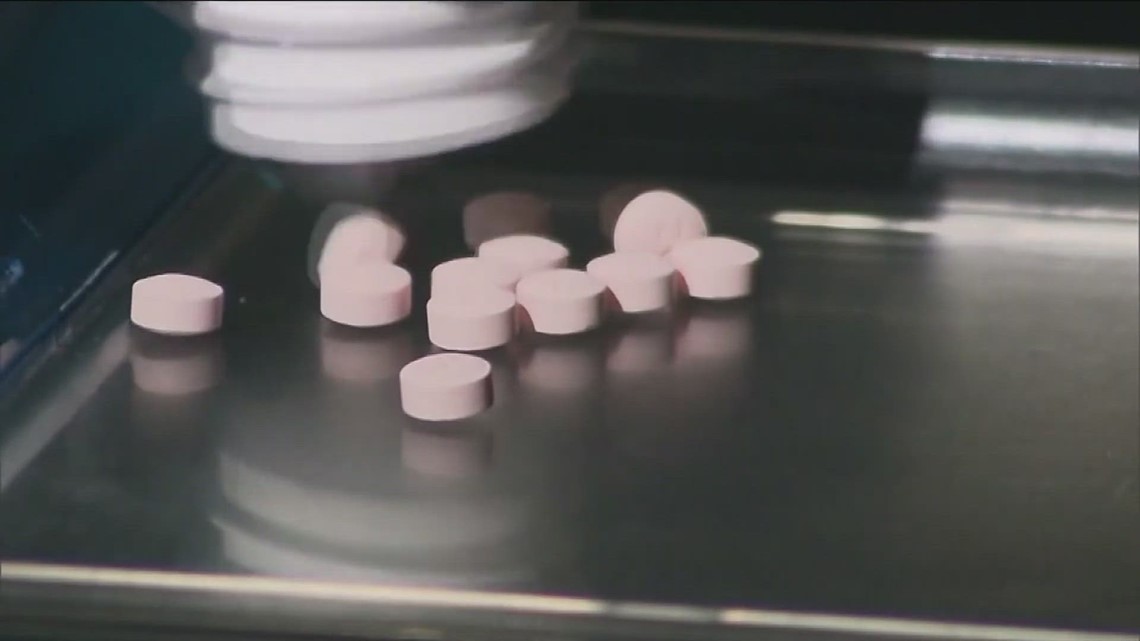 San Diego parents support passage of AB 367 | cbs8.com