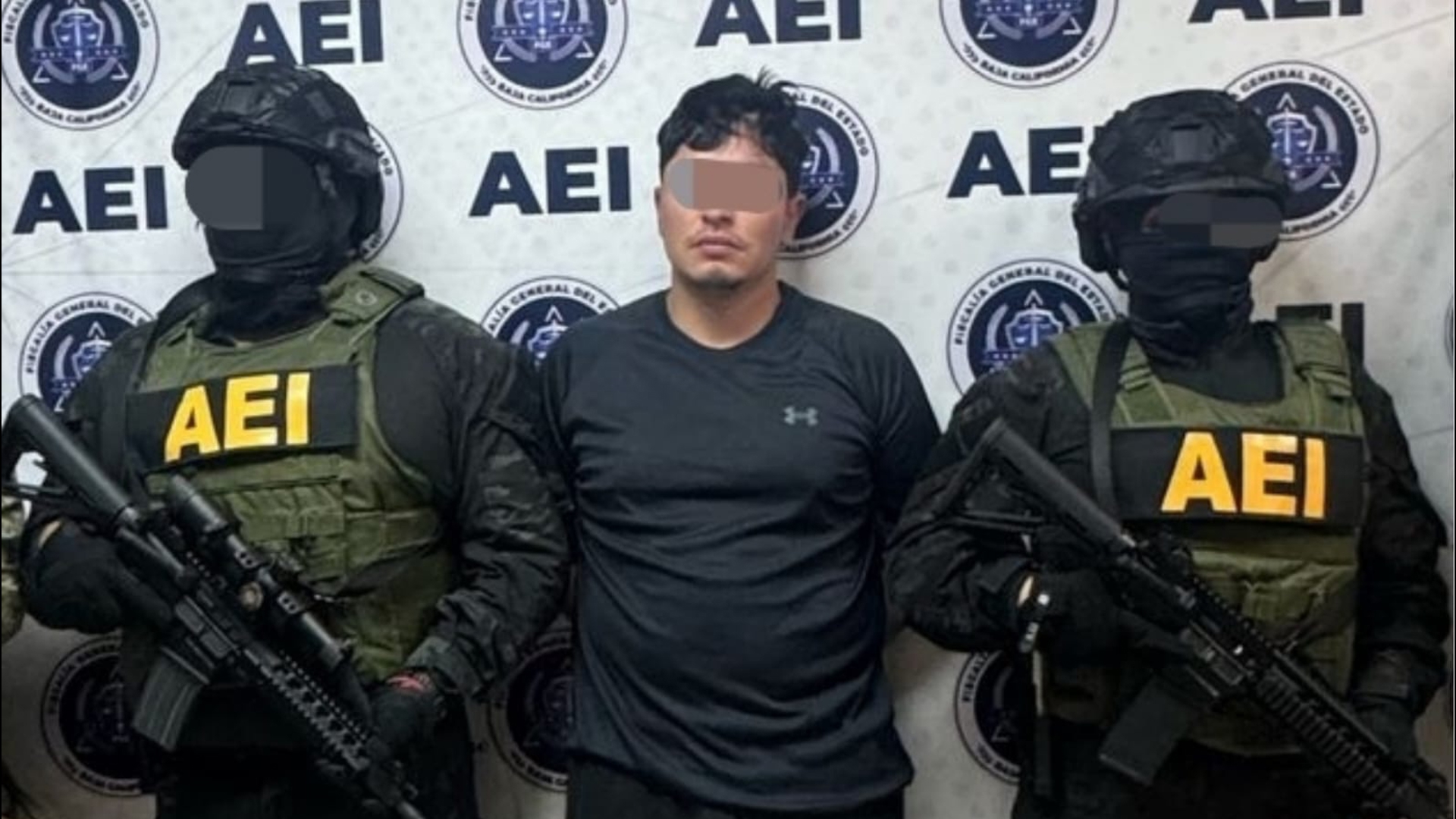 US murderer who fled court arrested in Tijuana after manhunt | cbs8.com