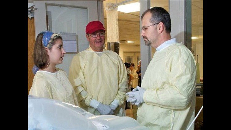 Victim of chimp attack gets a full face transplant | cbs8.com