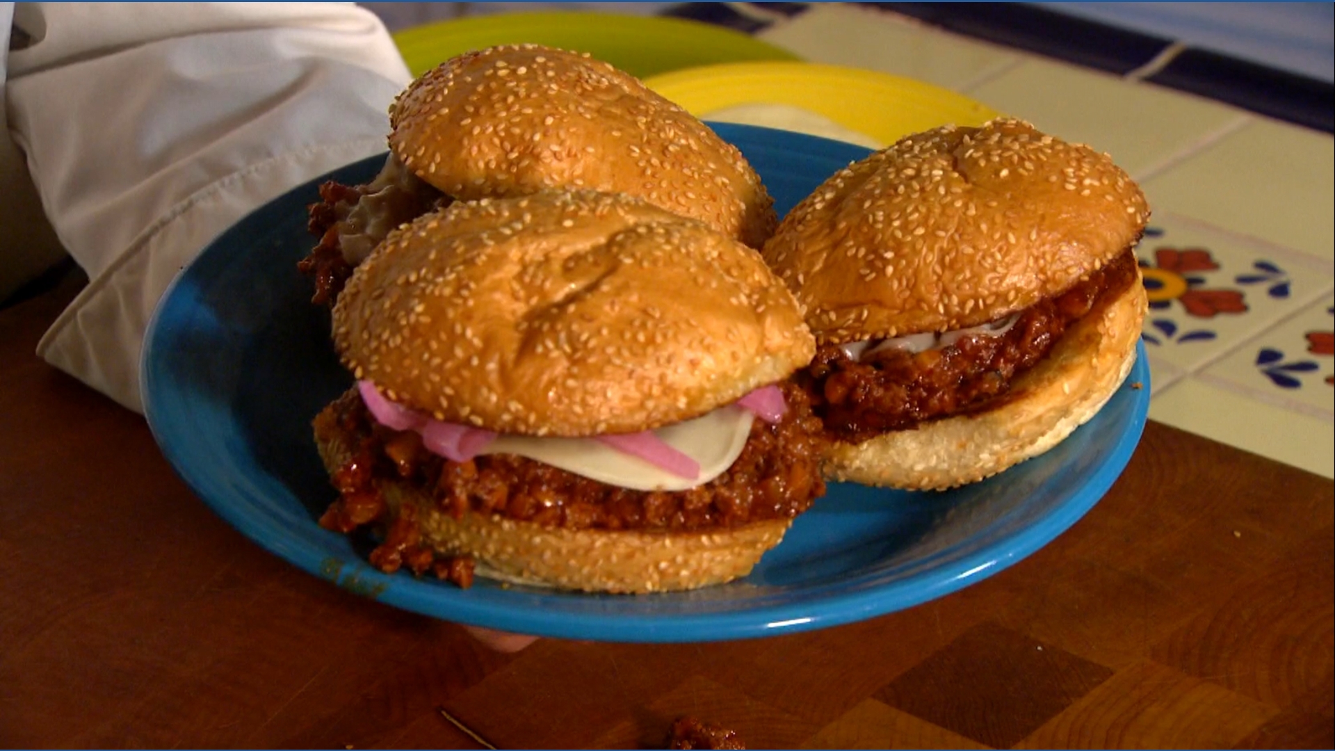 Sneaky Sloppy Joe's | Cooking with Styles | cbs8.com