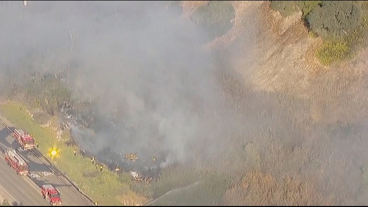 Brush fire, smoke, flames, evacuations, map in La Jolla | cbs8.com