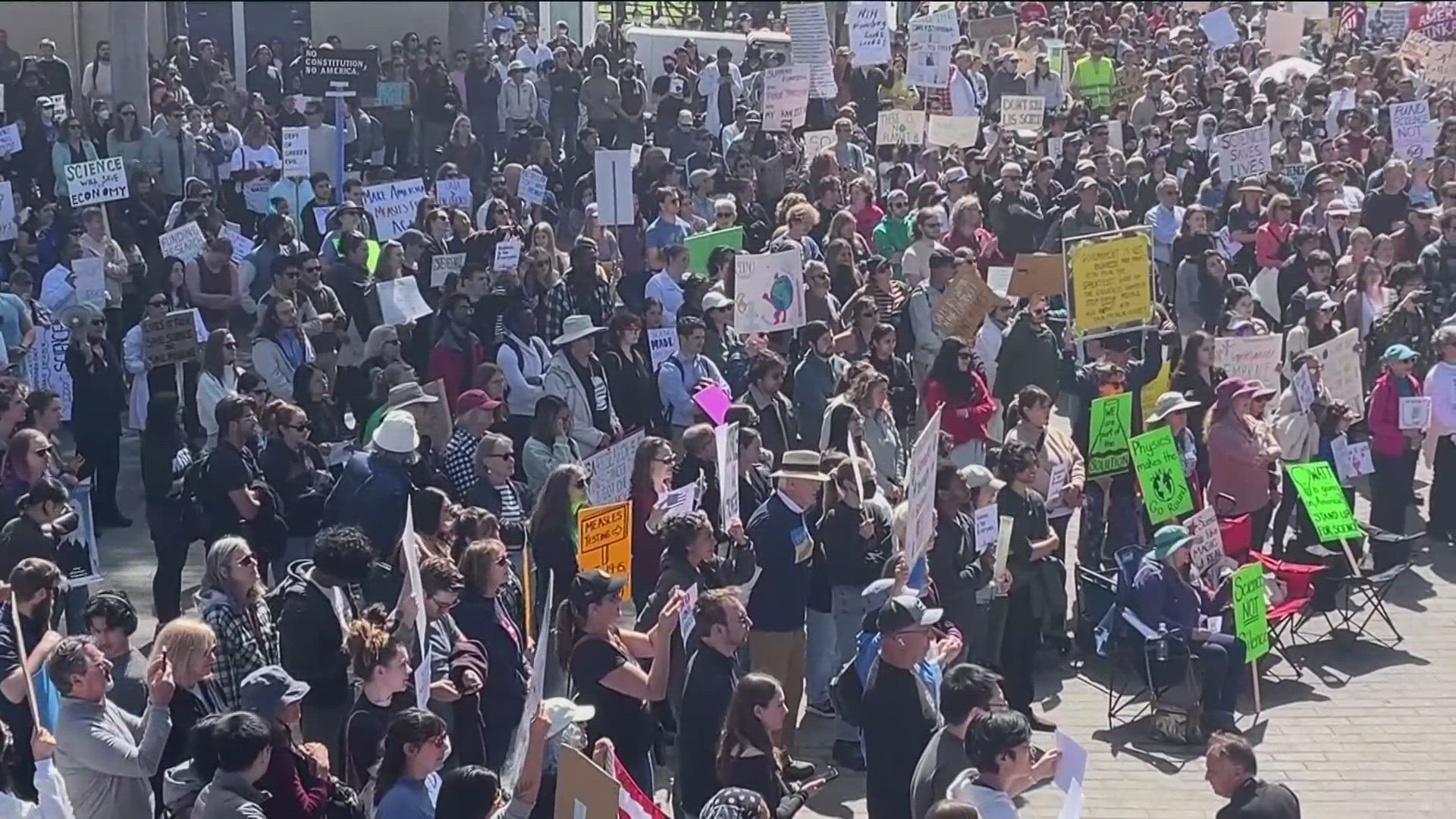 UCSD rallies against $150M science funding cuts by DOGE | cbs8.com