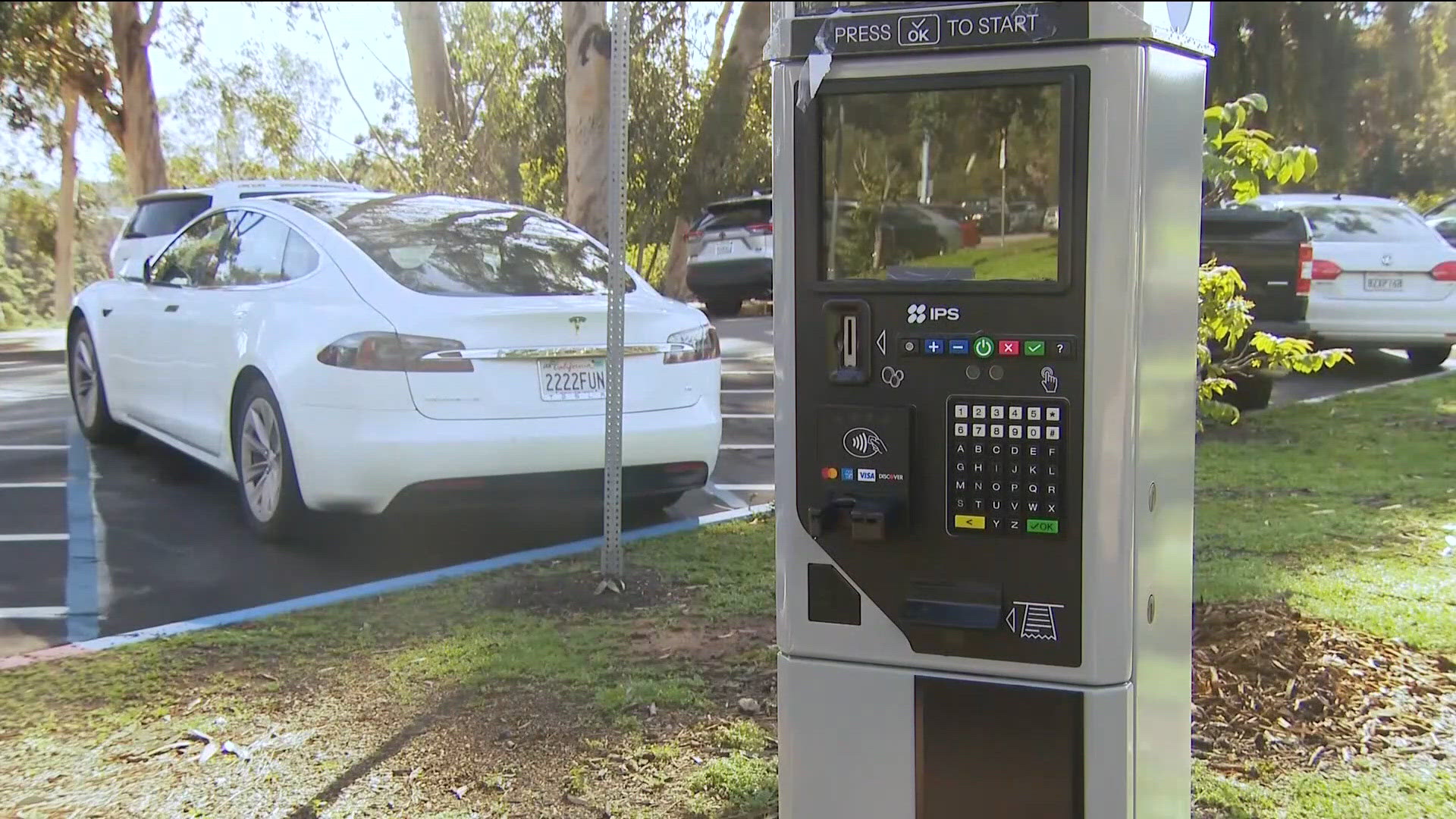 Balboa Park paid parking set to end, but questions remain over which ...