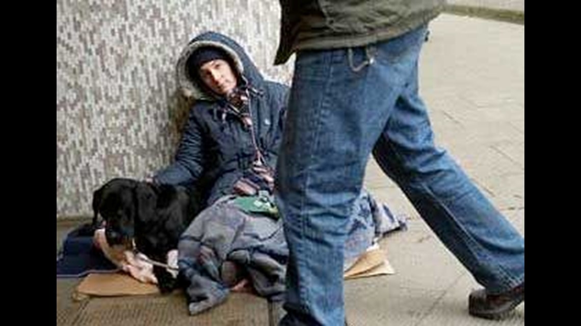 Emergency homeless shelters set up for weekend winter storm | cbs8.com