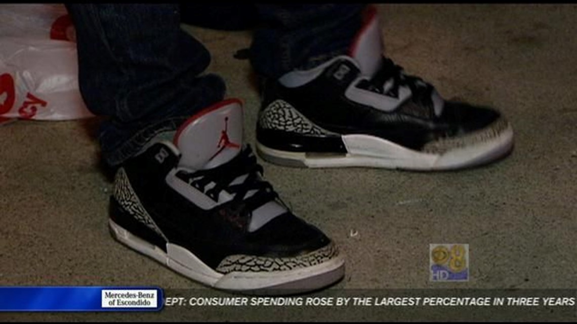 Fans line up for new Air Jordan sneakers | cbs8.com