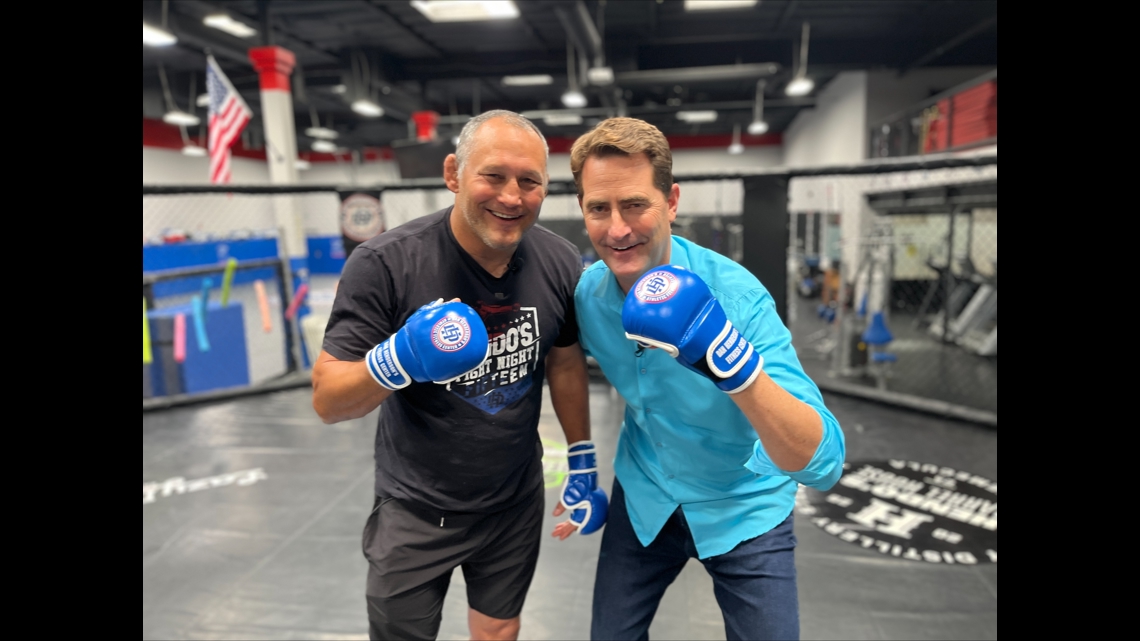 Dan Henderson Opens Hendo's Barrel House in Temecula | cbs8.com