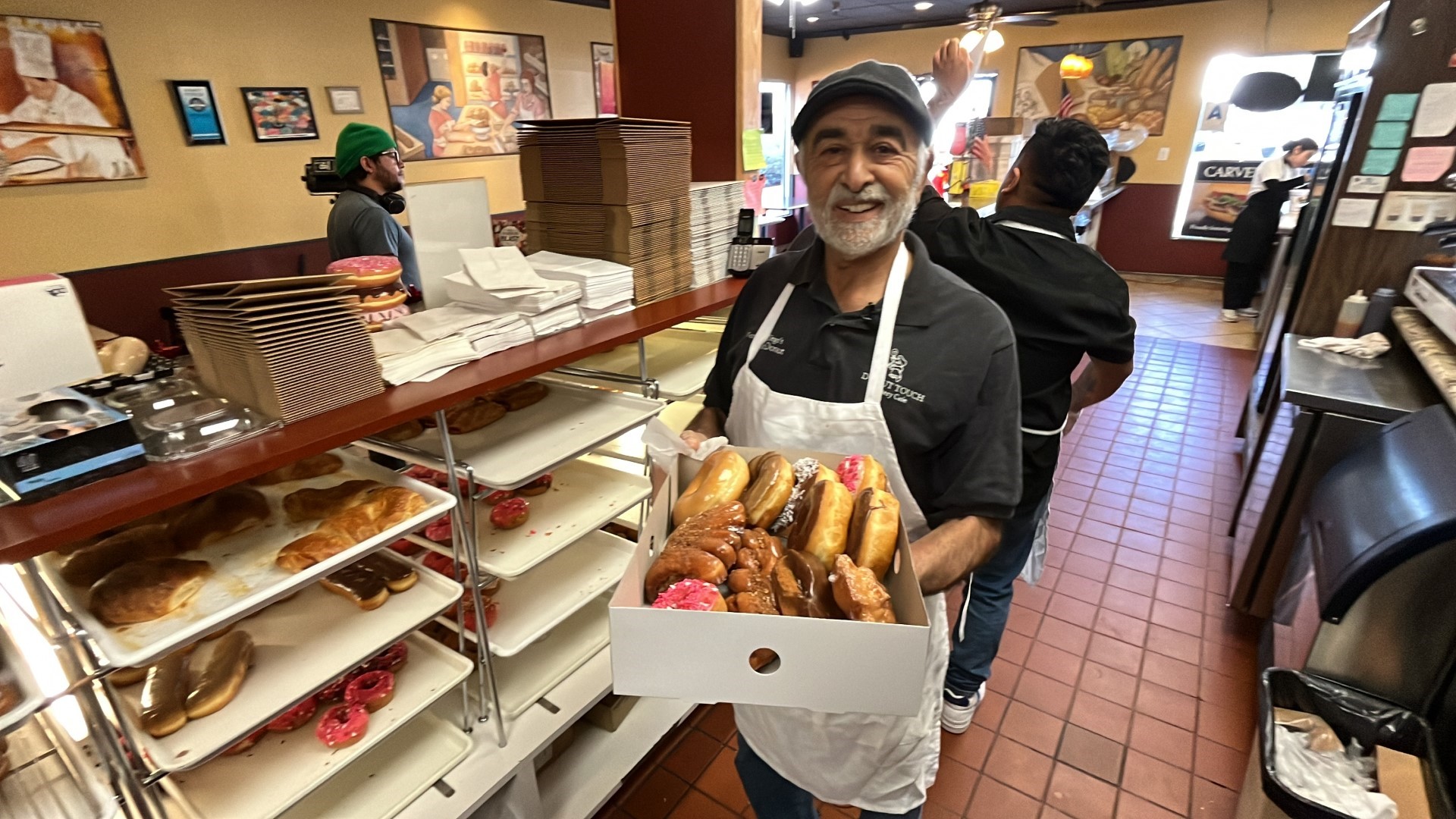 The 'Donut Man' looks back at decades of business | cbs8.com