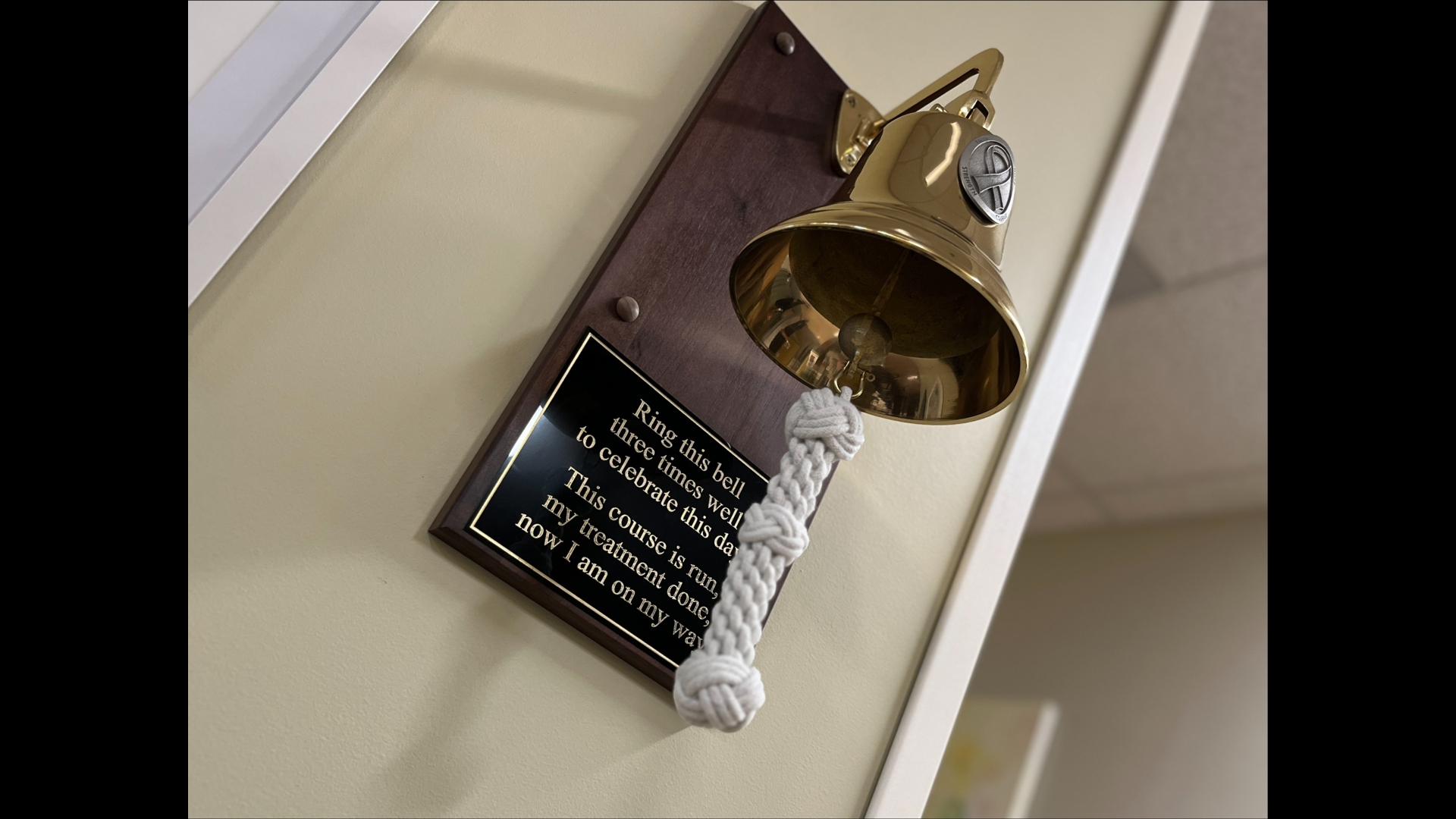 Cancer survivor rings the bell after the fight of her life | cbs8.com