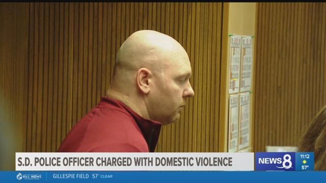 SDPD officer charged with domestic violence, pleads not guilty | cbs8.com