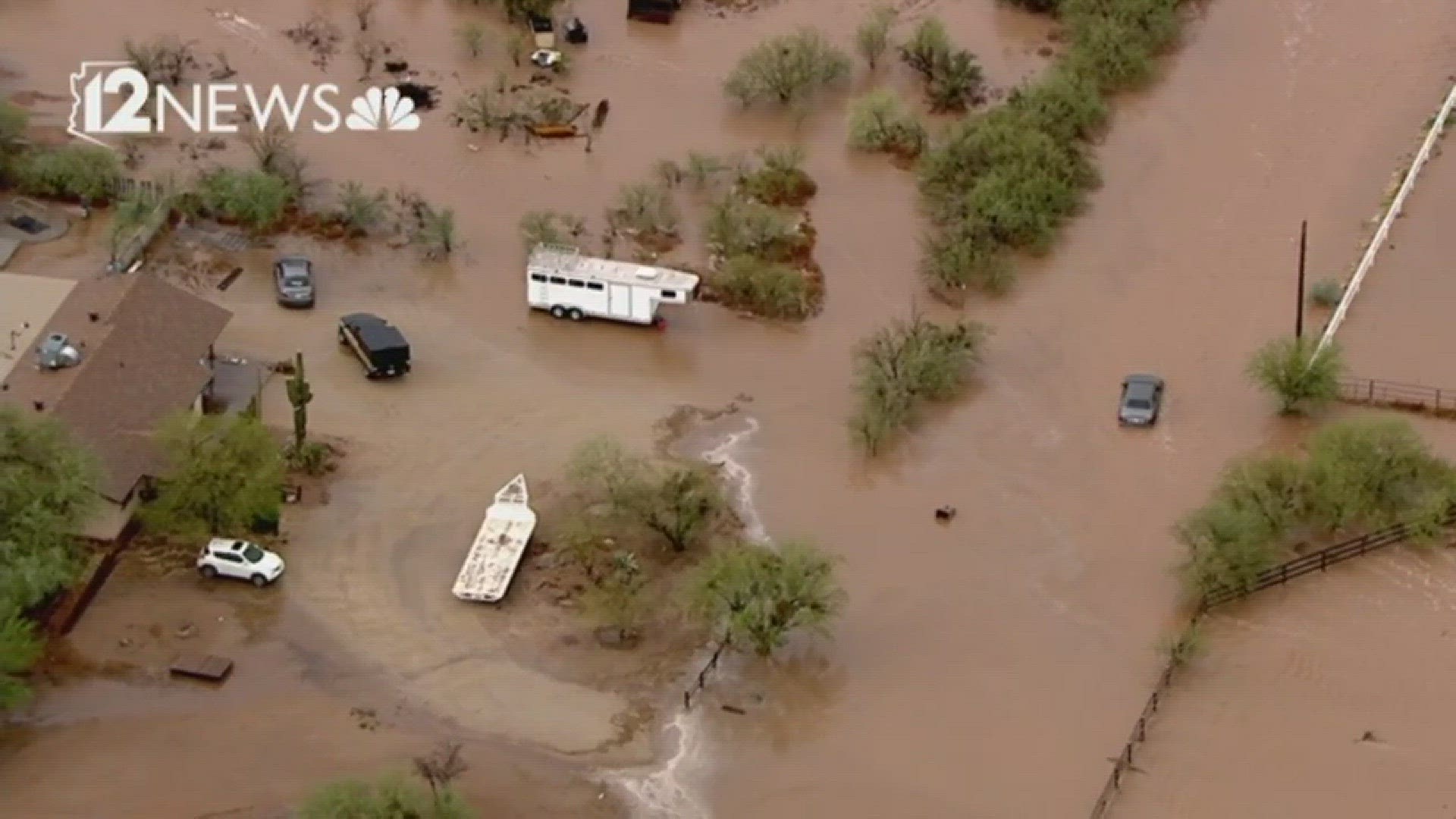 Rain, flooding hit Phoenix area Tuesday | cbs8.com