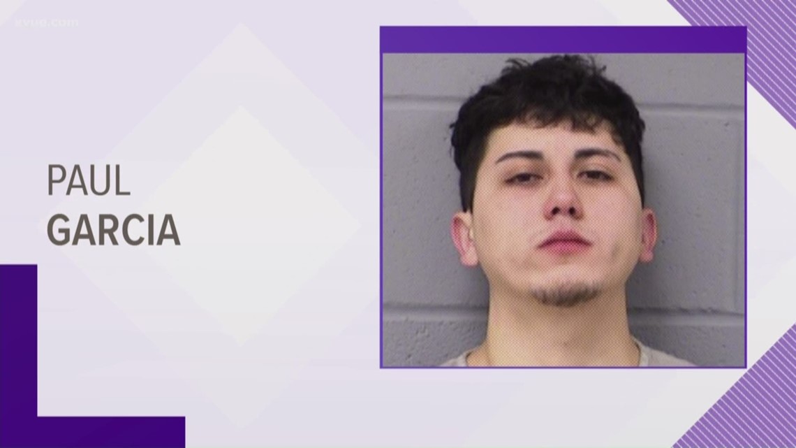 Man drives to bar with 'mangled corpse' | cbs8.com