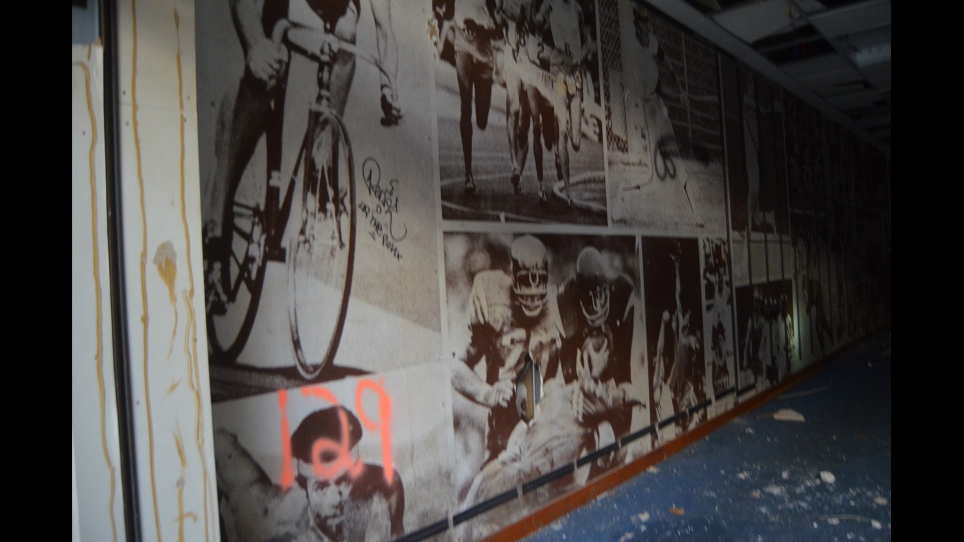 EXCLUSIVE | Video: Walk through Rolling Acres Mall one final time ...