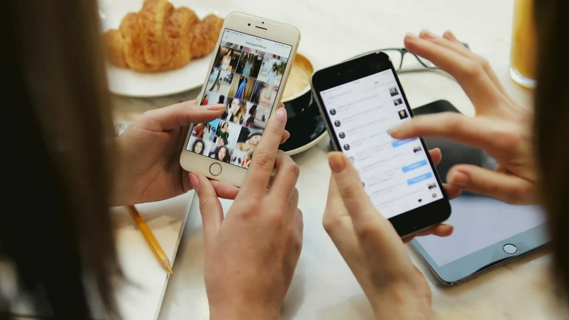 California aims to restrict cellphone usage in schools | cbs8.com