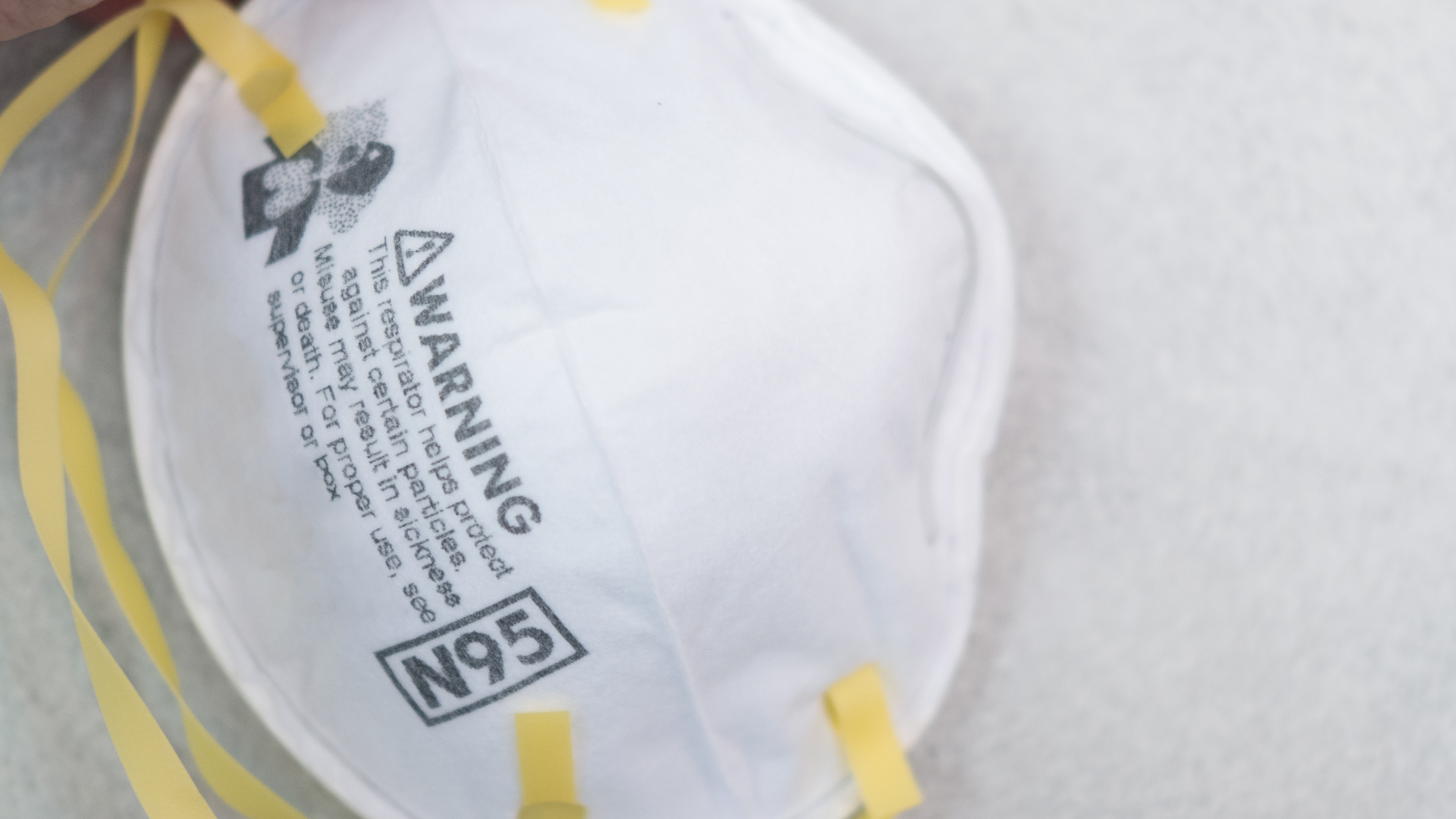N95 masks rationed in US hospitals as stockpile surges | cbs8.com