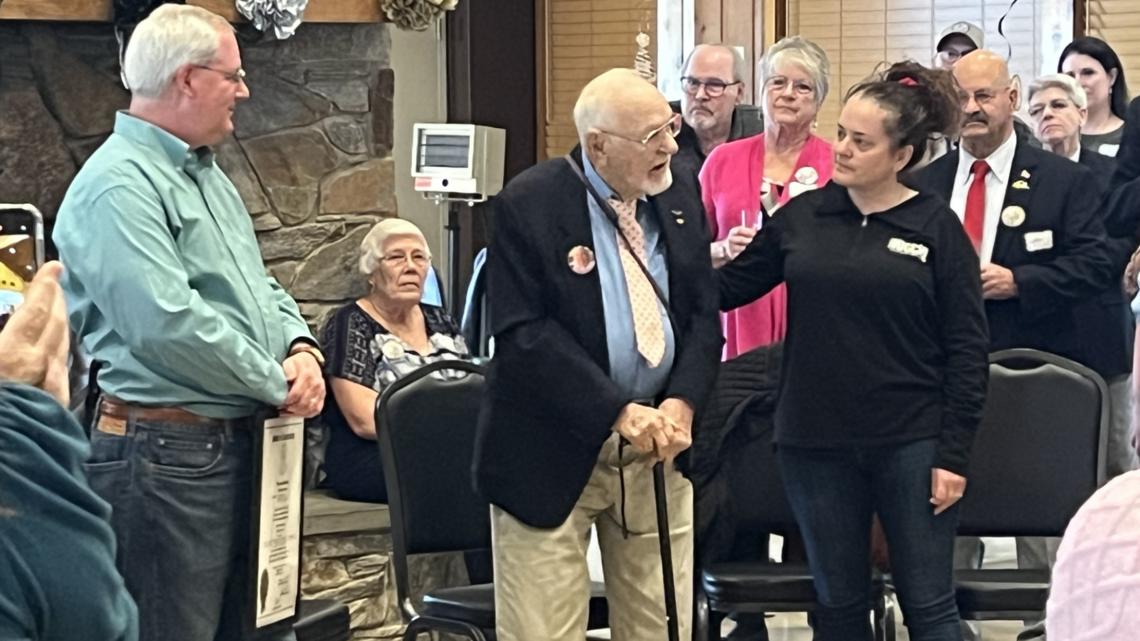 Veteran celebrates his 100th birthday in Tolland | cbs8.com