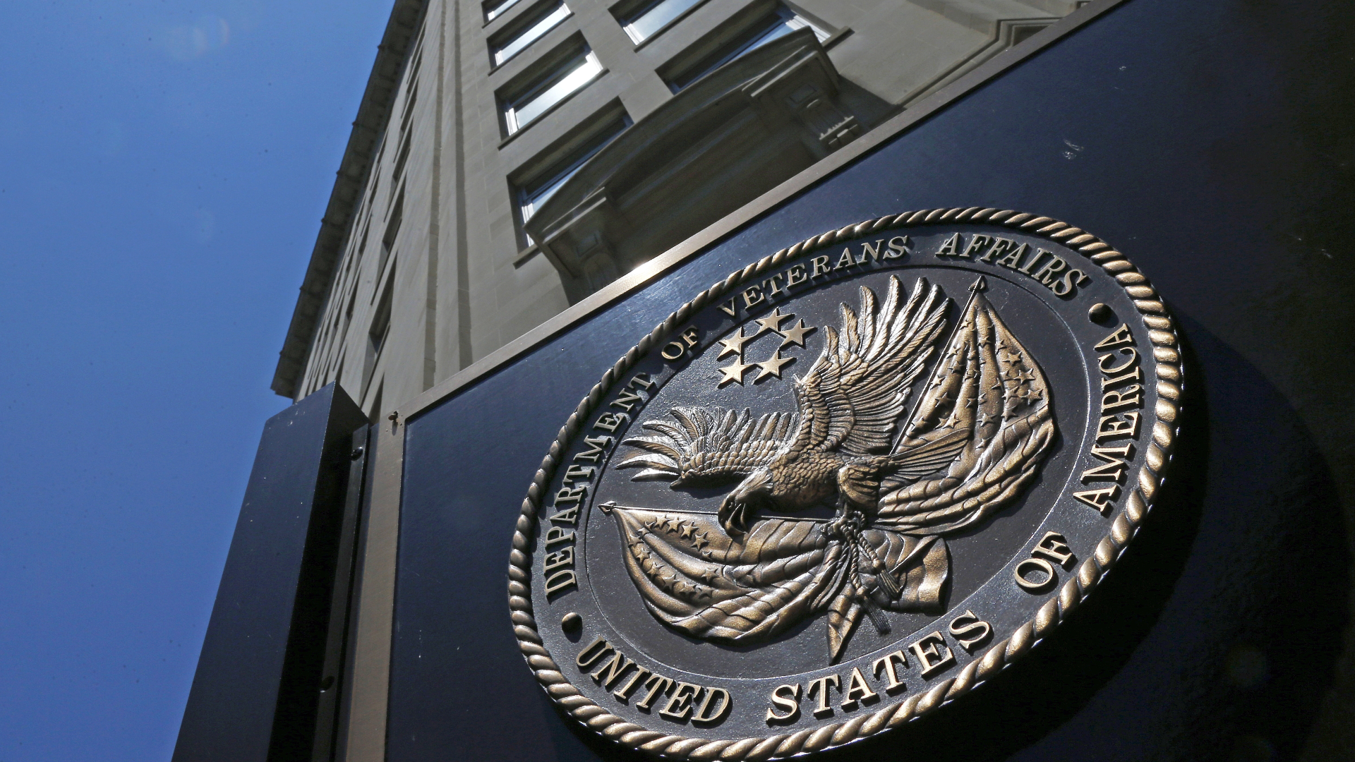 VA announces delays in mailing critical notifications to veterans ...